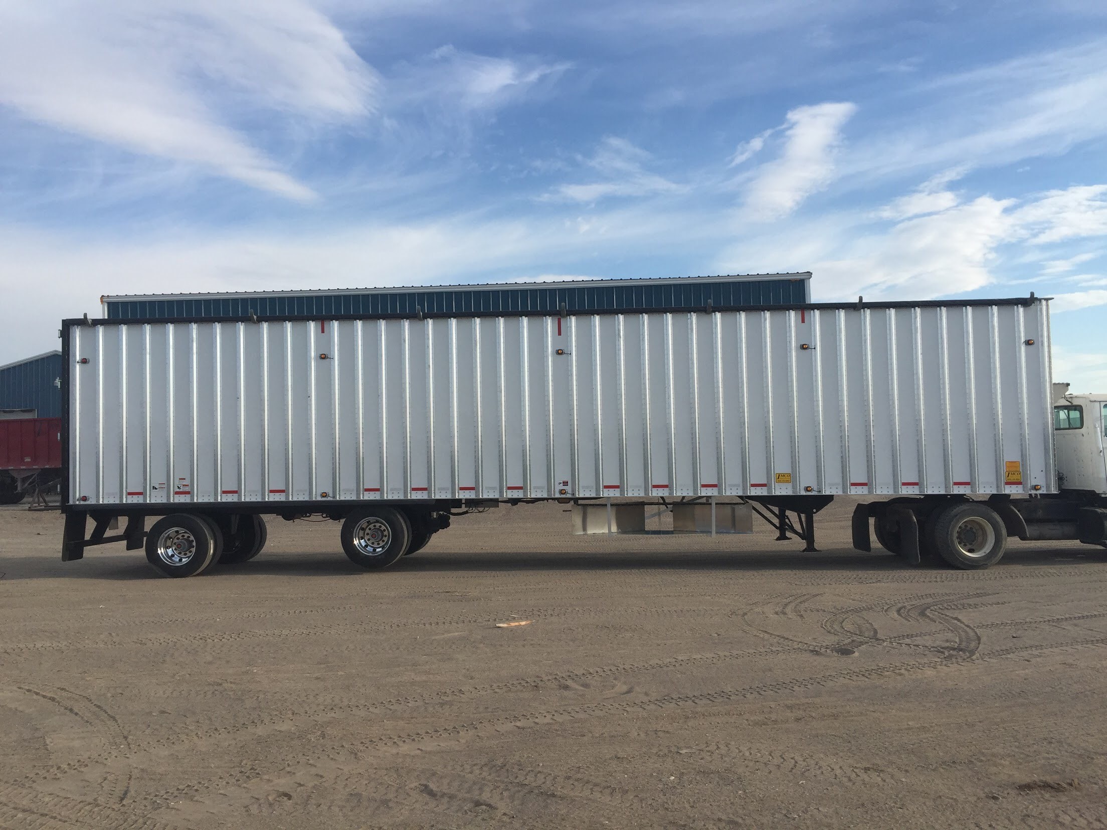 Live Floor ® Ag Trailers | IMCO Idaho