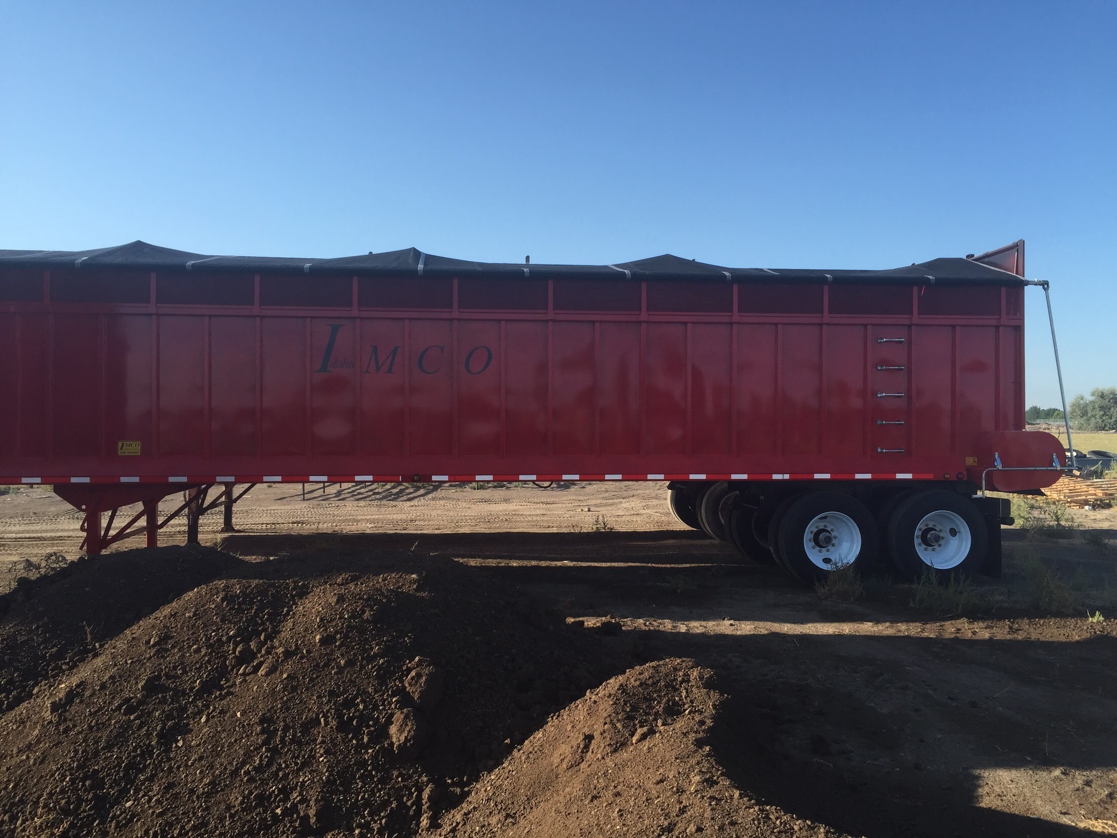 Chain Unloaders | IMCO Idaho | South Rupert, Idaho | Quality, Service ...