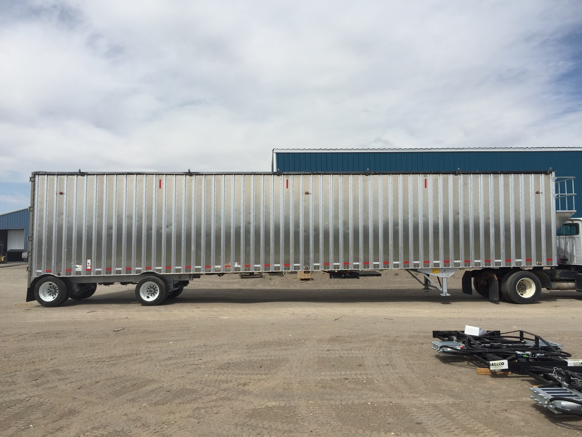 Refuse Live Floors | IMCO Idaho | South Rupert, Idaho | Quality ...